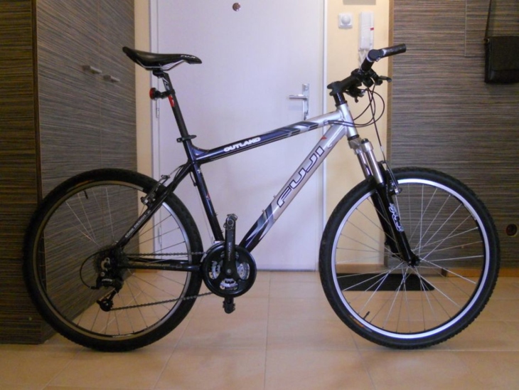 Fuji Outland 2002 - Fotky - Bike-forum.cz