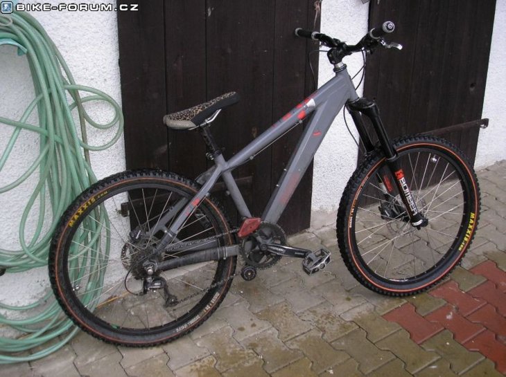 Norco Torrent 05 - Fotky - Bike-forum.cz