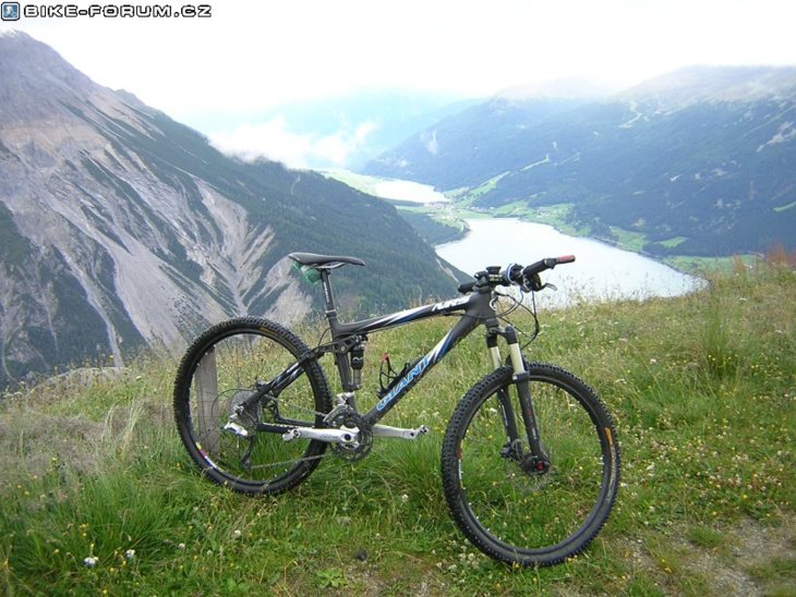 Giant NRS Composite (by S-TEC SPORTS) - Fotky - Bike-forum.cz