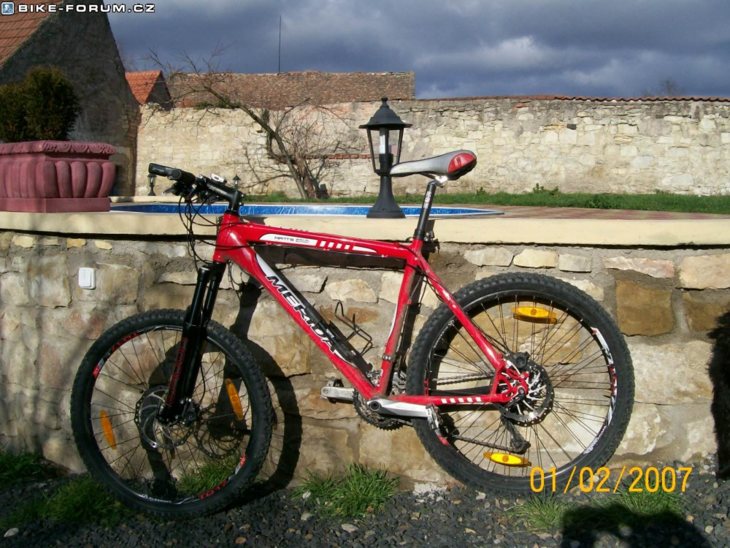 Merida matts special edition D - Fotky - Bike-forum.cz