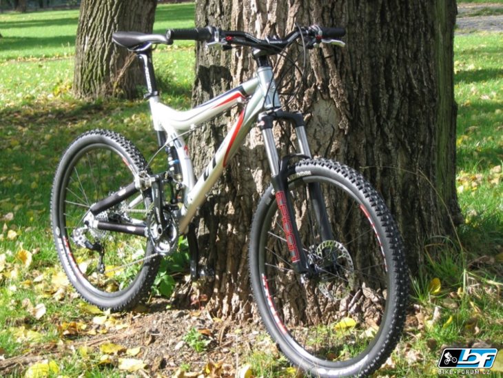 Giant VT reloaded - Fotky - Bike-forum.cz