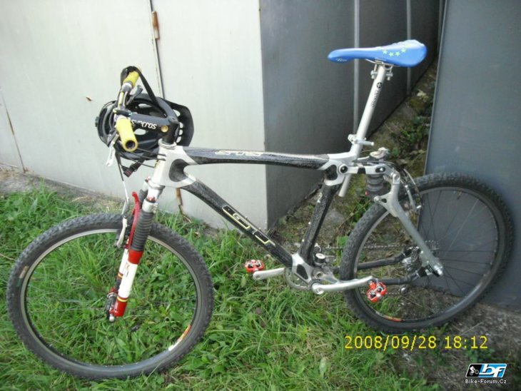GT STS-1 U.S.A 1996 - Fotky - Bike-forum.cz