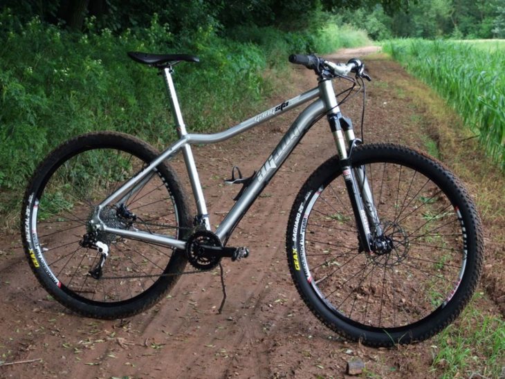 EX Agang Gangsta 29 - Fotky - Bike-forum.cz