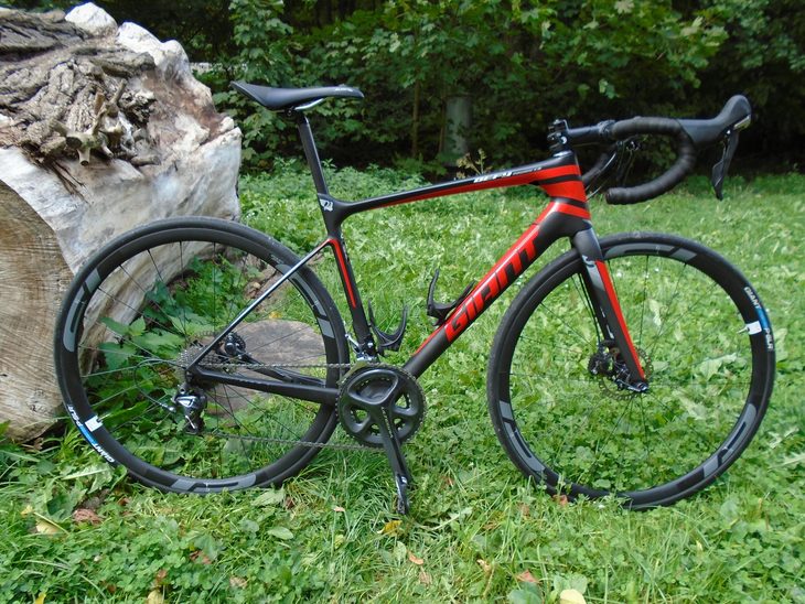 "EX" Giant Defy Advanced Pro 1 2015 - Fotky - Bike-forum.cz