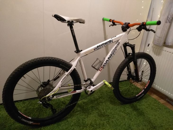 AGang - Bělouš - verze 2.0 - Fotky - Bike-forum.cz