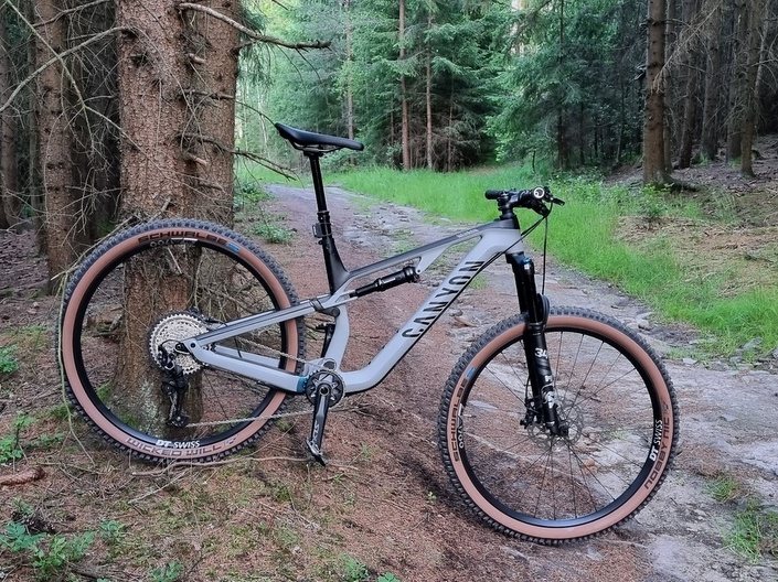 Canyon Neuron CF 8 2022 - Fotky - Bike-forum.cz