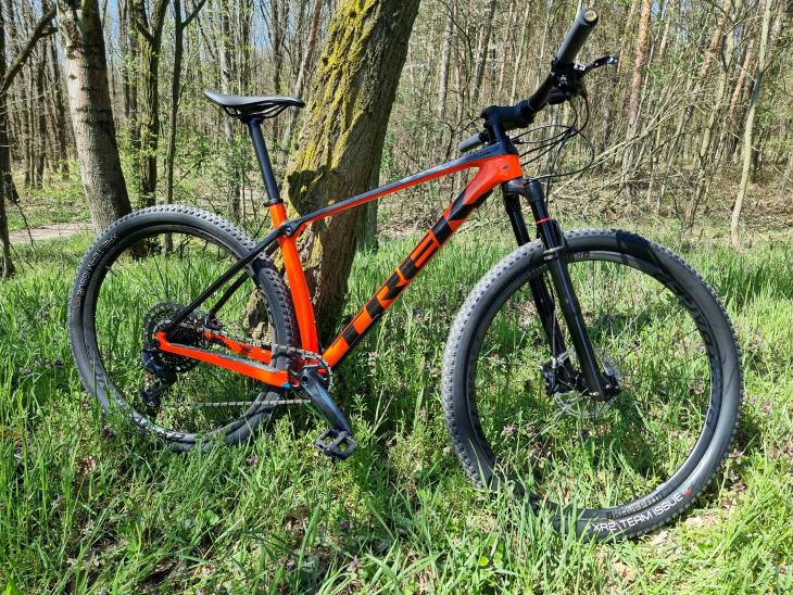 Trek Procaliber 9.7 2023 - Fotky - Bike-forum.cz