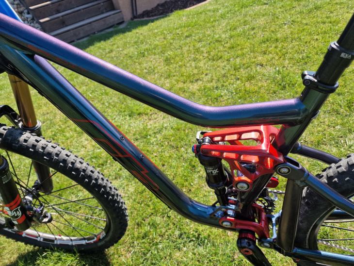 Racebike Bandit 475 2019 - Fotky - Bike-forum.cz