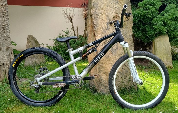 EX Rose The Jester - Fotky - Bike-forum.cz