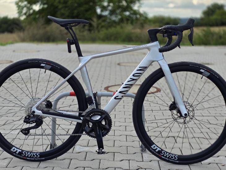 Canyon Endurace CF SLX 7 Di2 2026 - Fotky - Bike-forum.cz